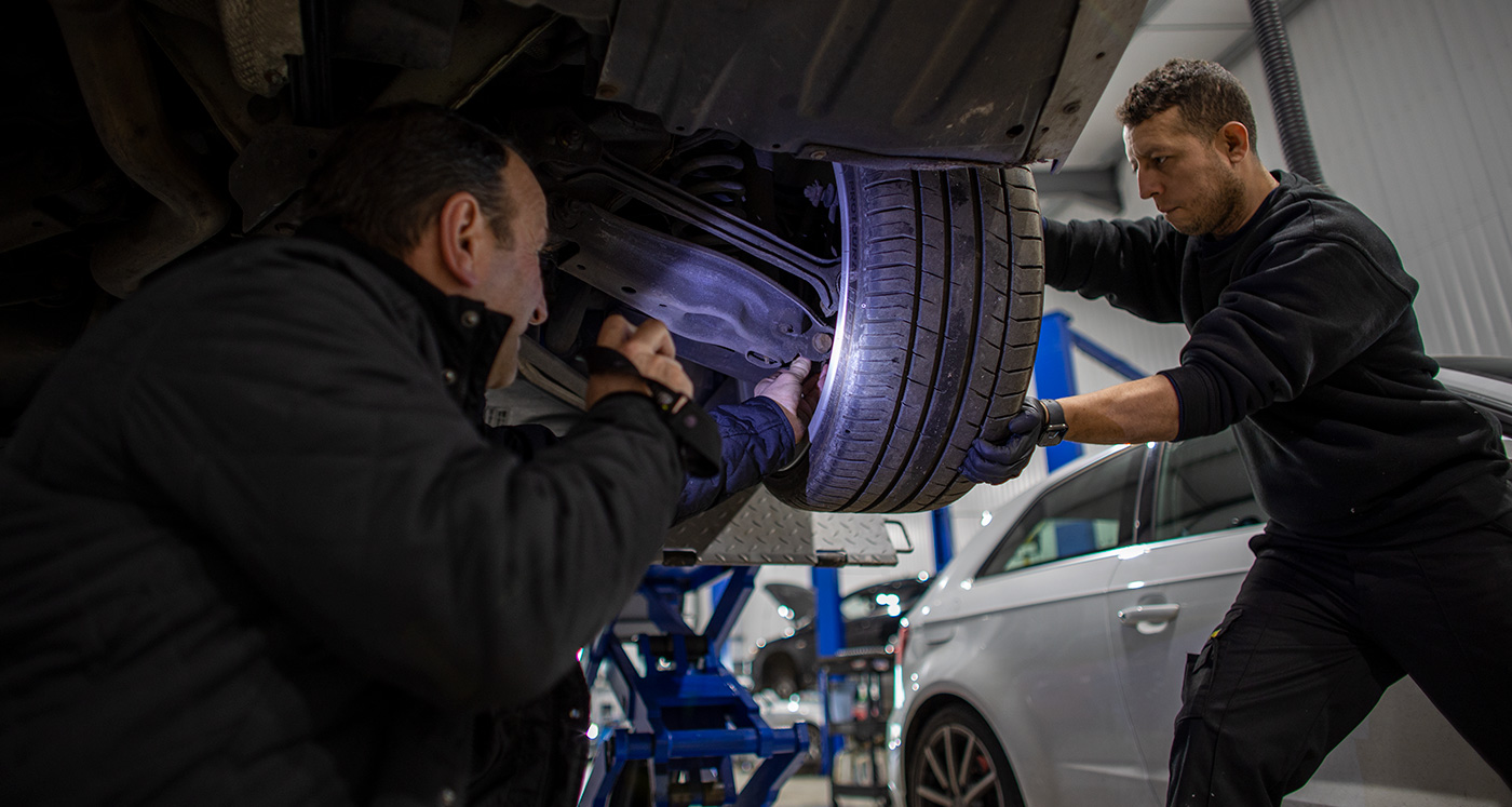 About Us | RangeJLR - Land Rover & Jaguar Service & Repair Specialists